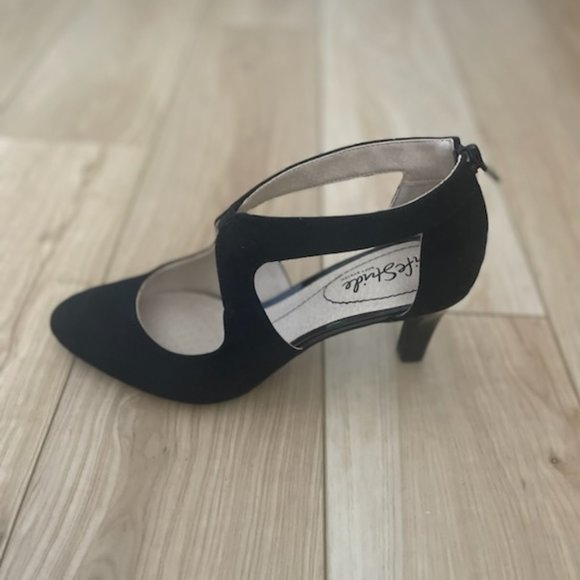 Life Stride | Shoes | Lifestride Giovanna 2 Pumps Soft System | Poshmark